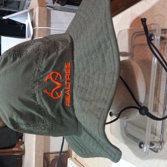 Realtree | Accessories | Real Tree Floppy Outdoor Hat | Poshmark